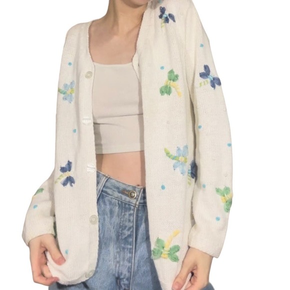 American Vintage | Sweaters | Vtg Dragonfly Embroidered Knit Sweater ...